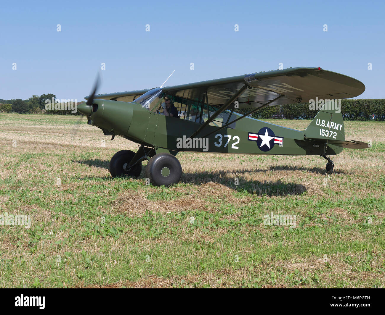 Vintage U.S. army plane on display at Rauceby war weekend Stock Photo ...