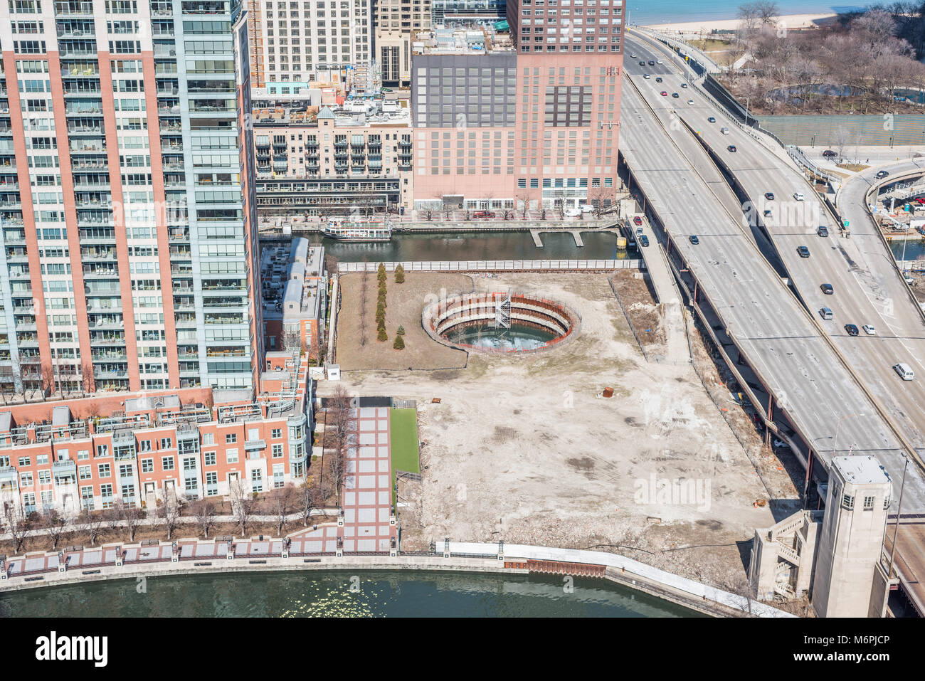 Lake Shore Drive and construction site of the Chicago Spire Stock Photo ...