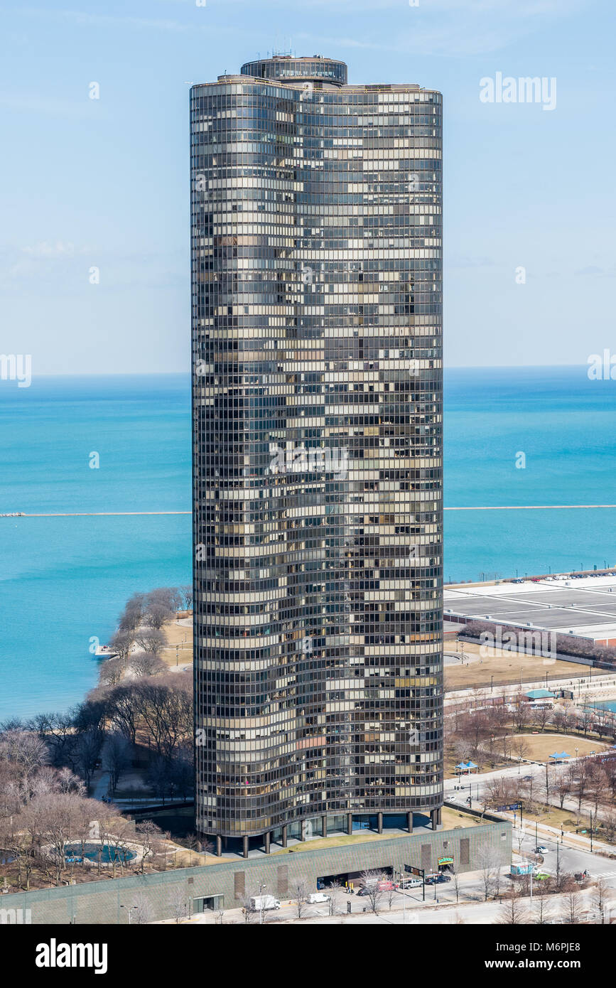 Aerial view of Lake Point Tower Stock Photo - Alamy