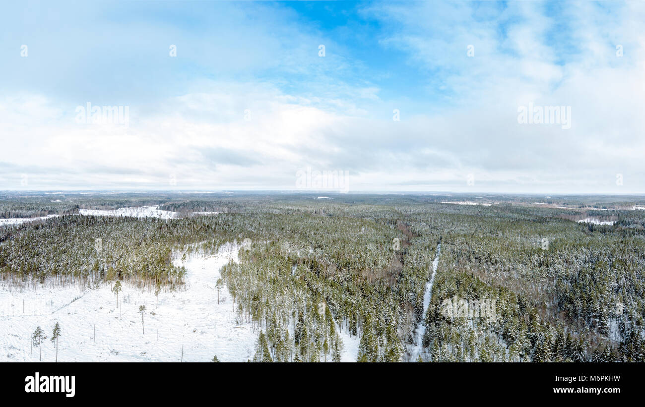Landscape covered in snow in winter Stock Photo - Alamy