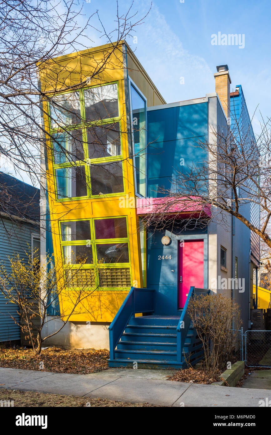 Logan square chicago houses hi-res stock photography and images - Alamy