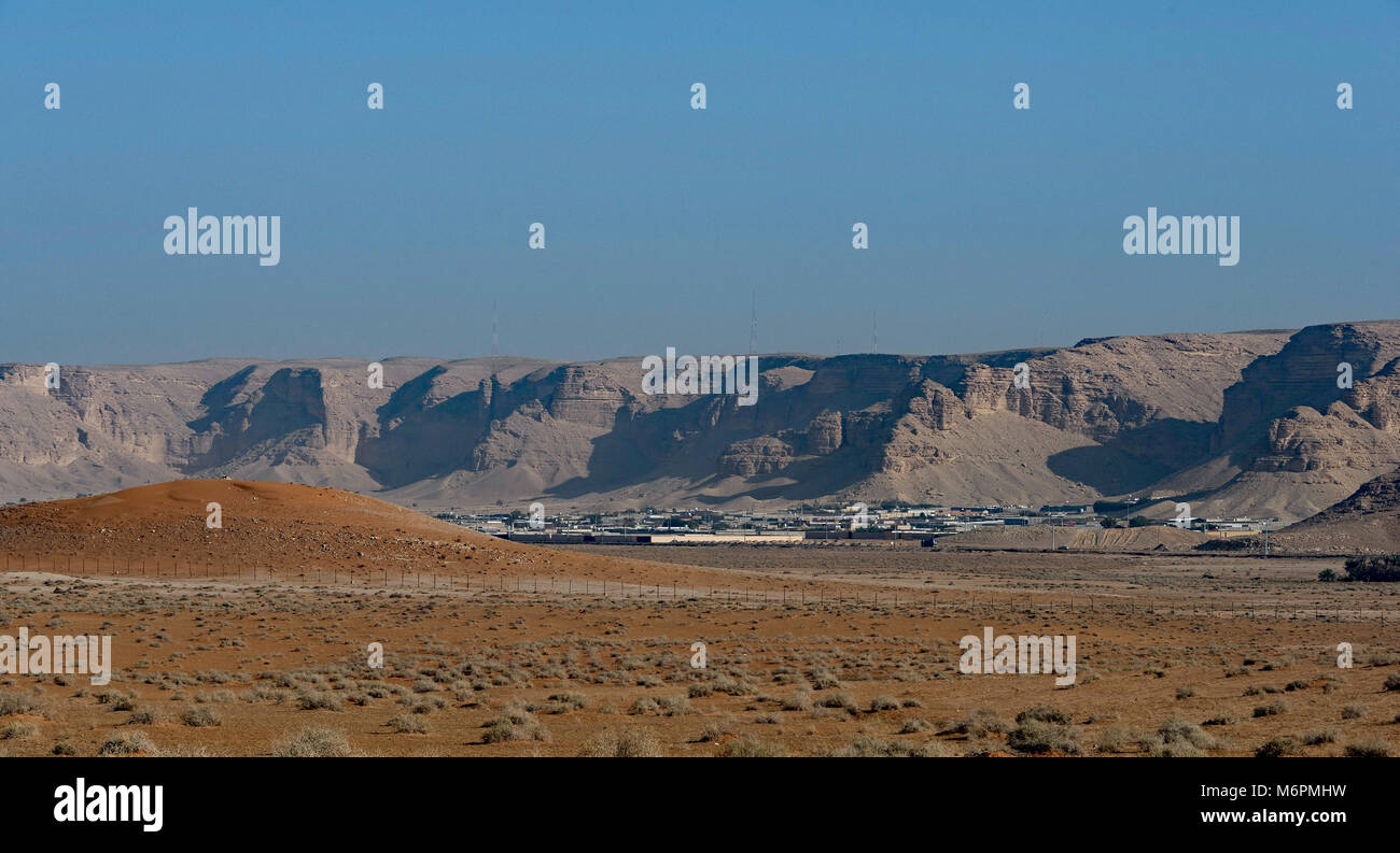 Riyadh Plateau Rock High Resolution Stock Photography and Images - Alamy