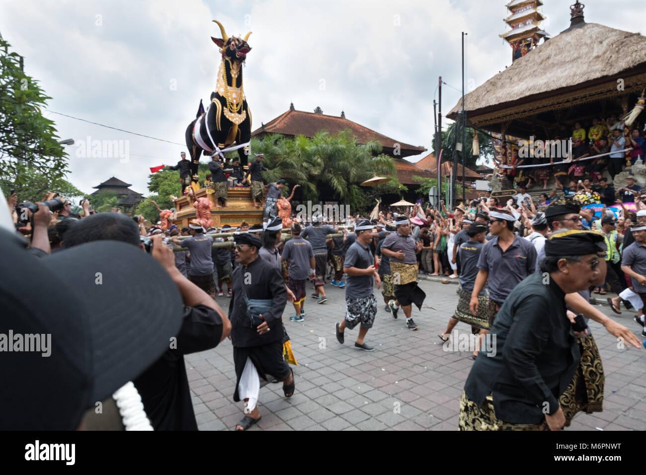 Bali funeral bull sarcophagus hi-res stock photography and images - Alamy