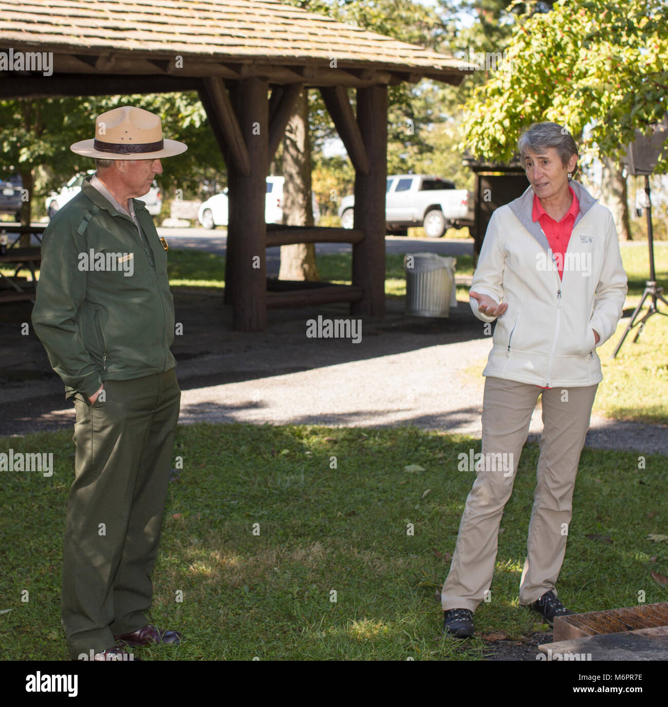 Secretary Sally Jewell Superintendent Jim Northup Stock Photo - Alamy