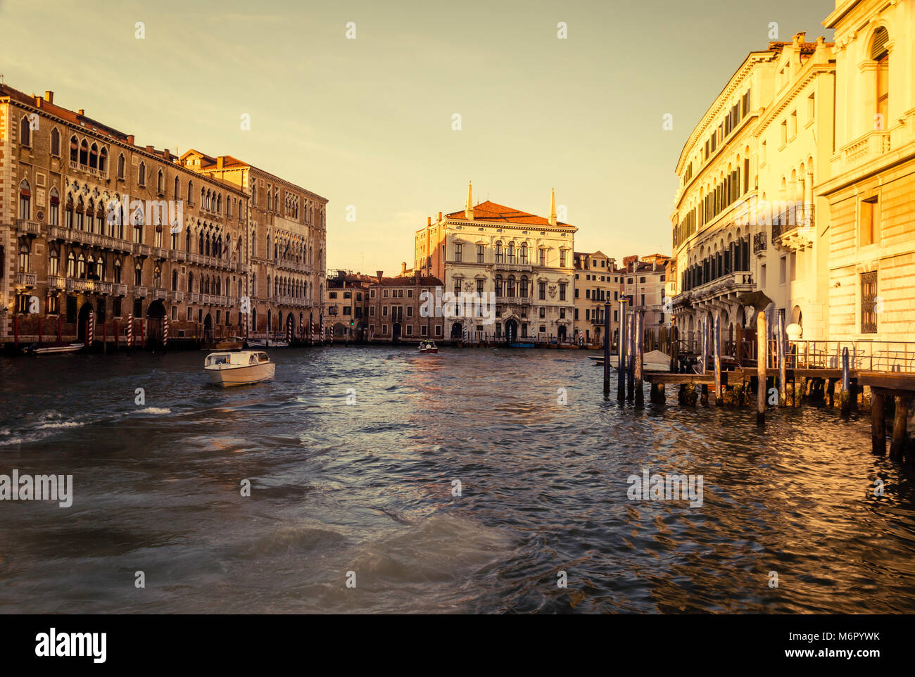 Venice view famous italy architecture hi-res stock photography and ...