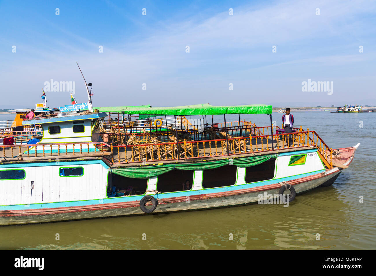 Mingun myanmar boat hi-res stock photography and images - Alamy