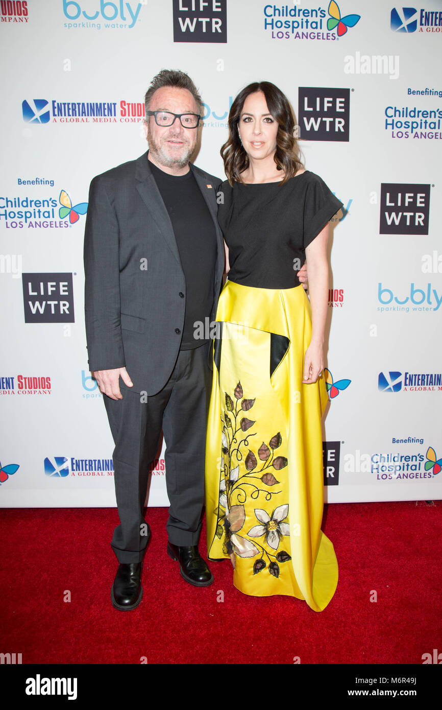 Beverly Hills, USA. 04th Mar, 2018. Tom Arnold and Ashley Groussman ...
