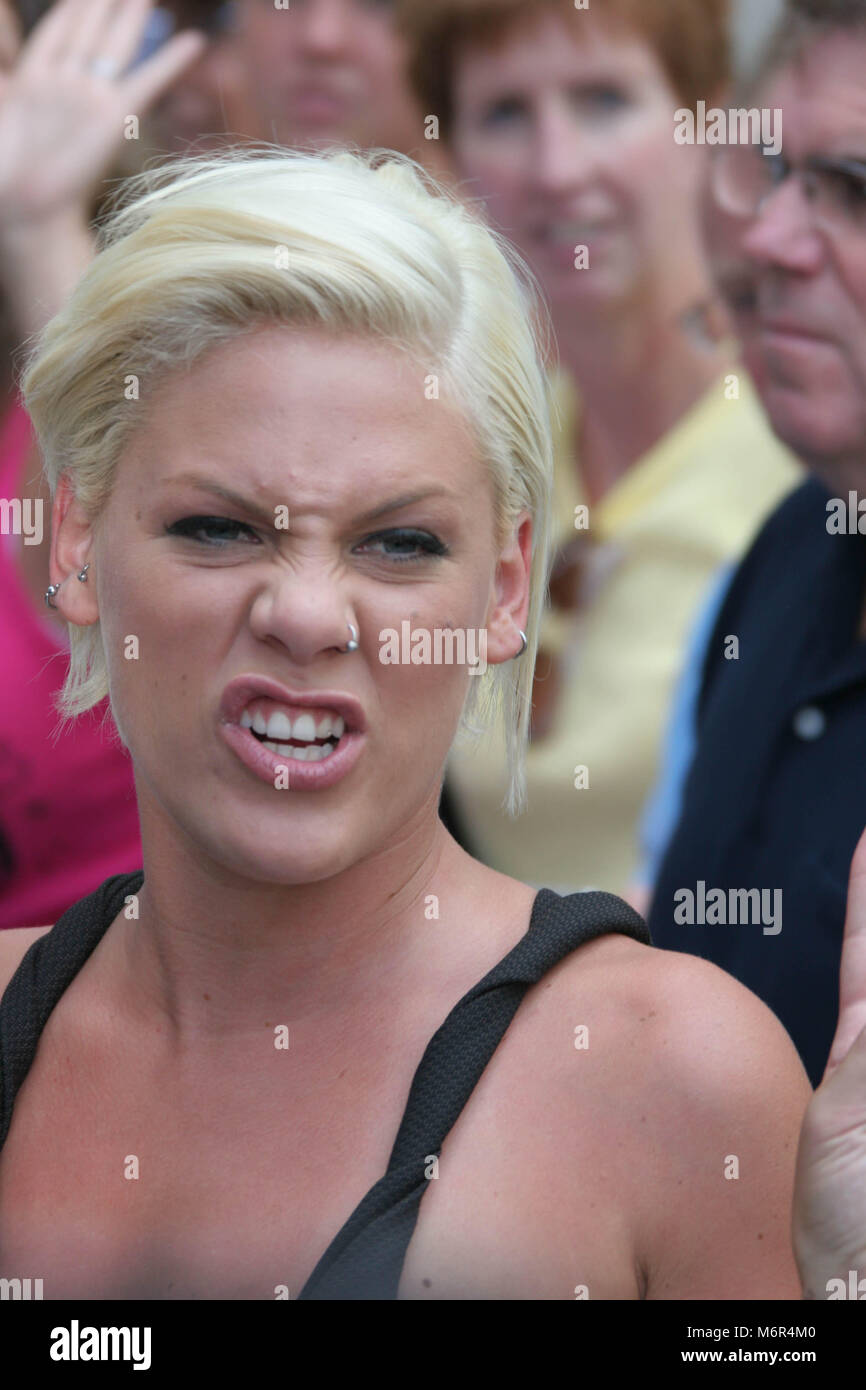 Pink 2006 Photo to By John Barrett-PHOTOlink Photo via Credit: Newscom ...