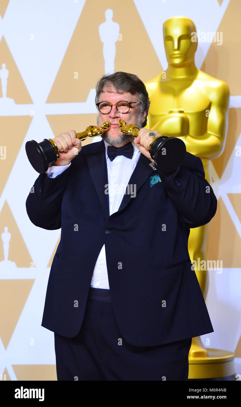 Winner best picture director hi-res stock photography and images - Alamy