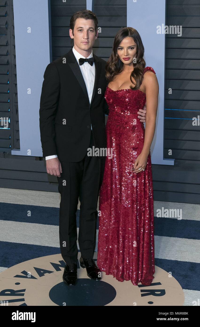 Miles Teller (l) and Keleigh Sperry attend the Vanity Fair Oscar Party ...