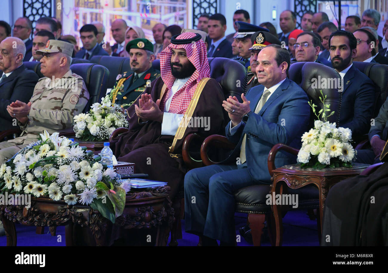 Ismailia, Cairo, Egypt. 1st Jan, 2016. Egyptian President Abdel Fattah ...