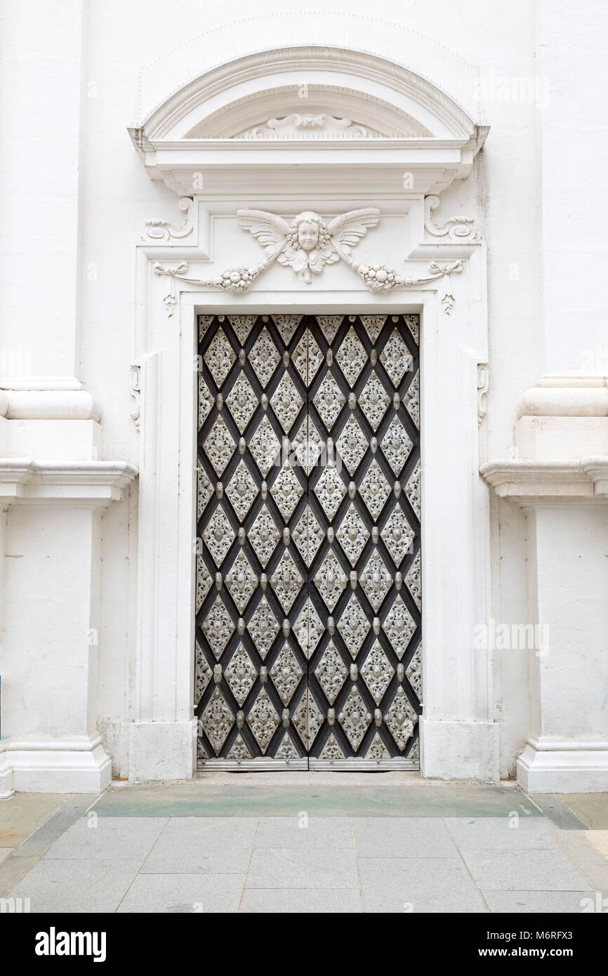Ornate doors on the iconic St. Stephen's Cathedral in Passau, Germany ...