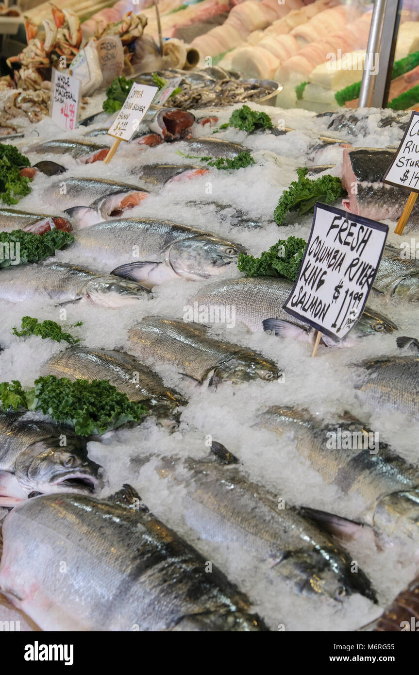 Seattle fish market hi-res stock photography and images - Alamy