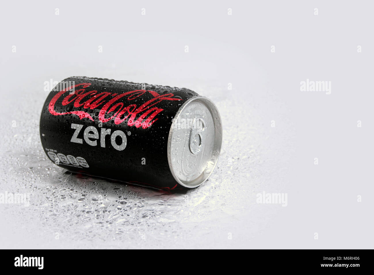 Zero cola hi-res stock photography and images - Alamy