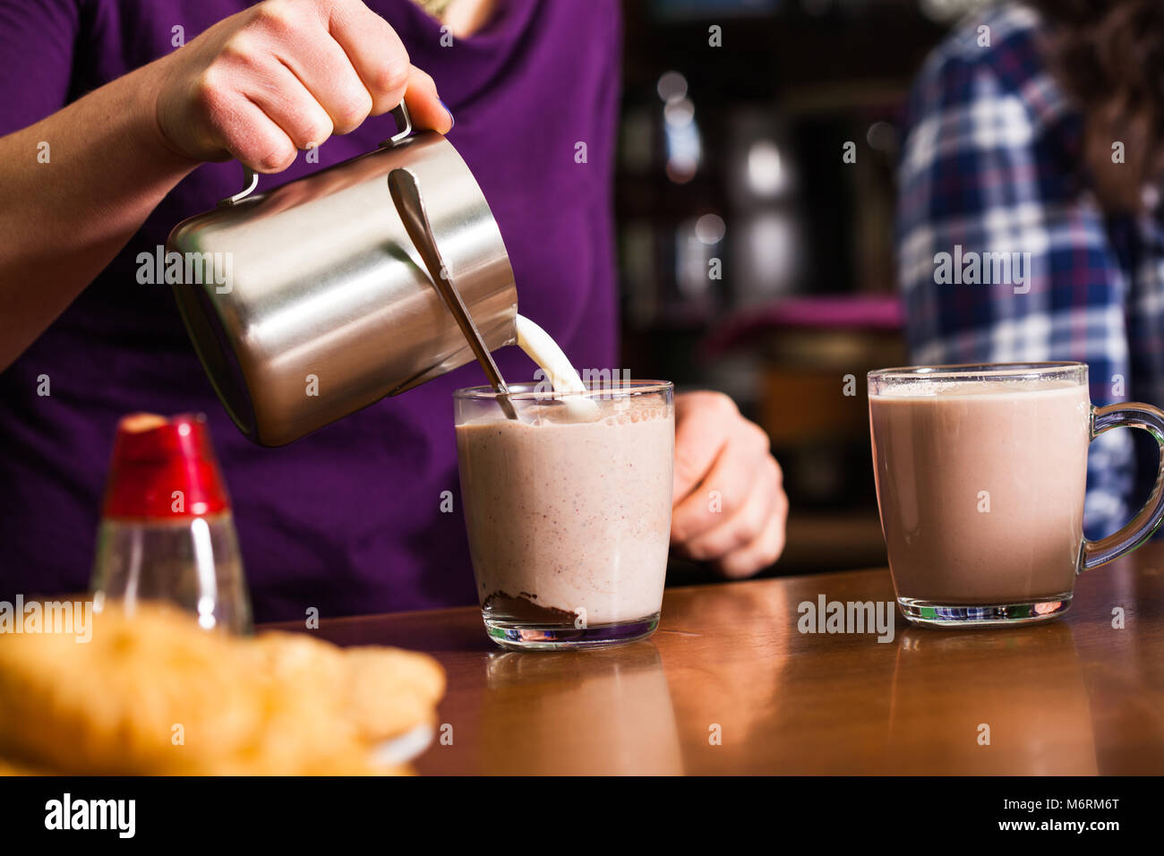 Cocoa drink cooking Stock Photo - Alamy