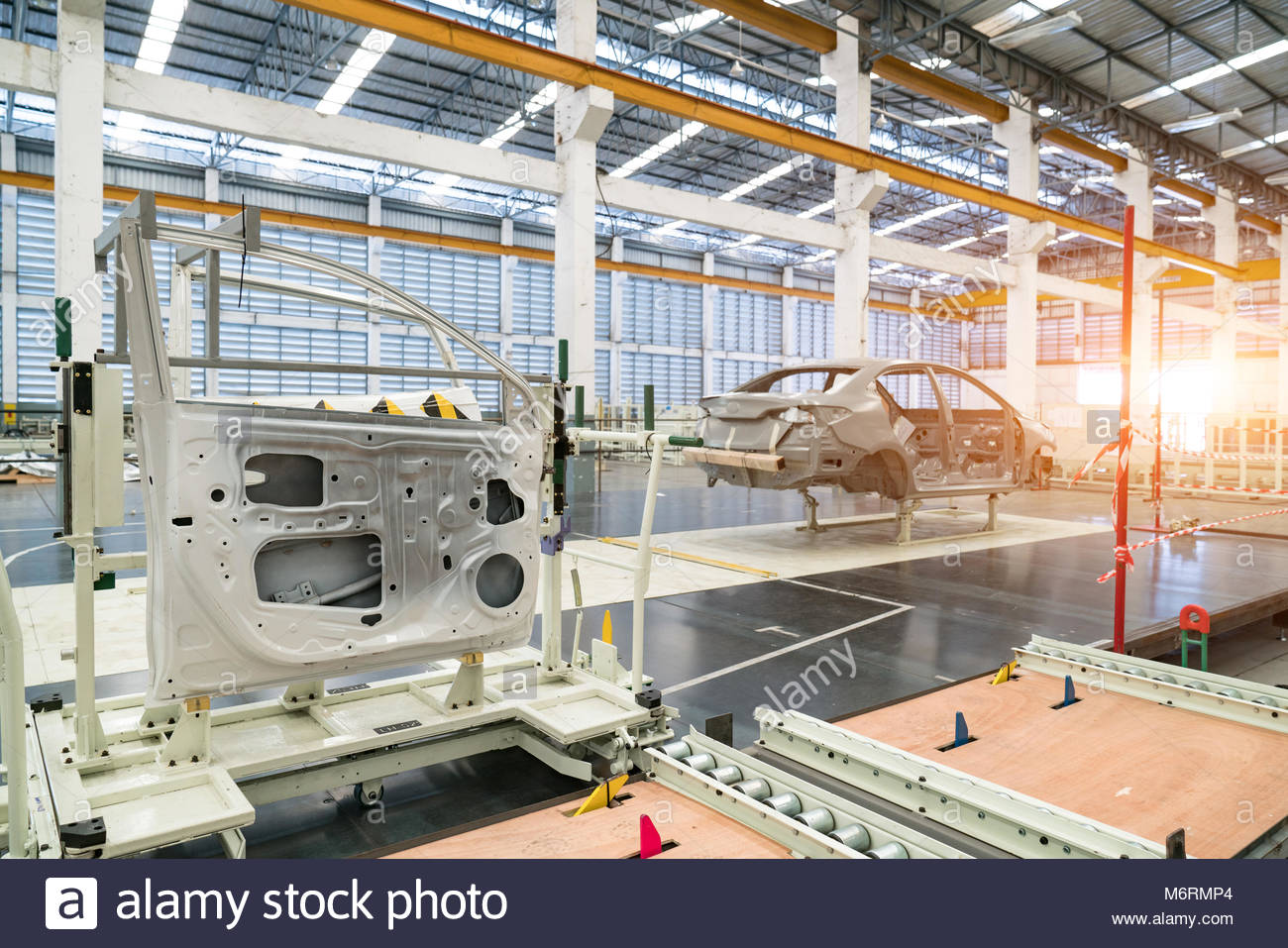 Assemble Car Parts Stock Photos & Assemble Car Parts Stock Images - Alamy