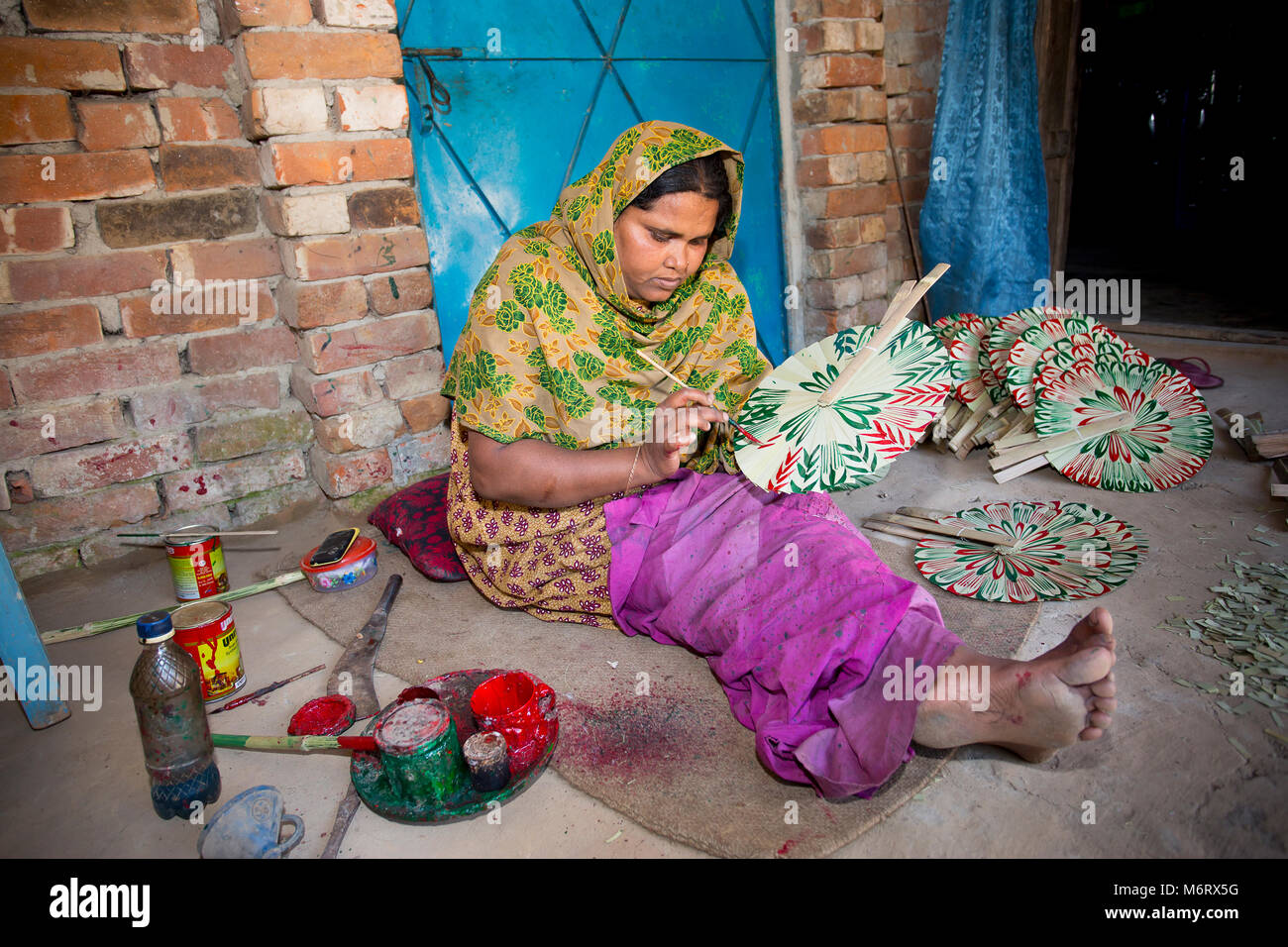 Palmyrah fan (Taal pata’r Pakha Stock Photo - Alamy