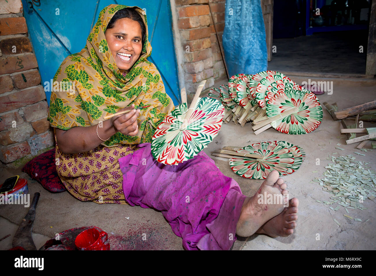 Palmyrah fan (Taal pata’r Pakha Stock Photo - Alamy