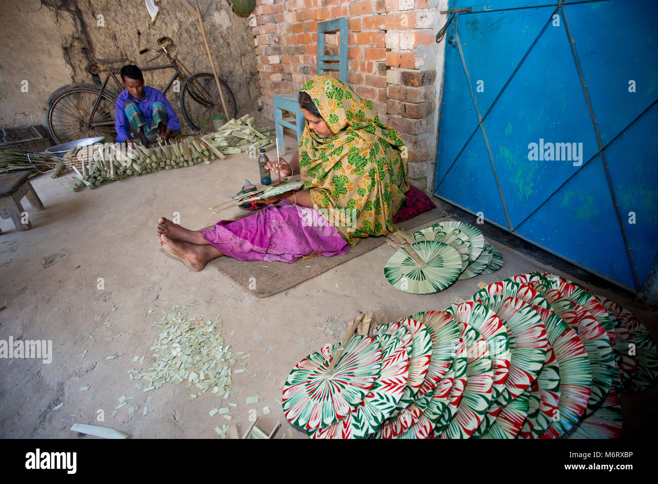 Palmyrah fan (Taal pata’r Pakha Stock Photo - Alamy