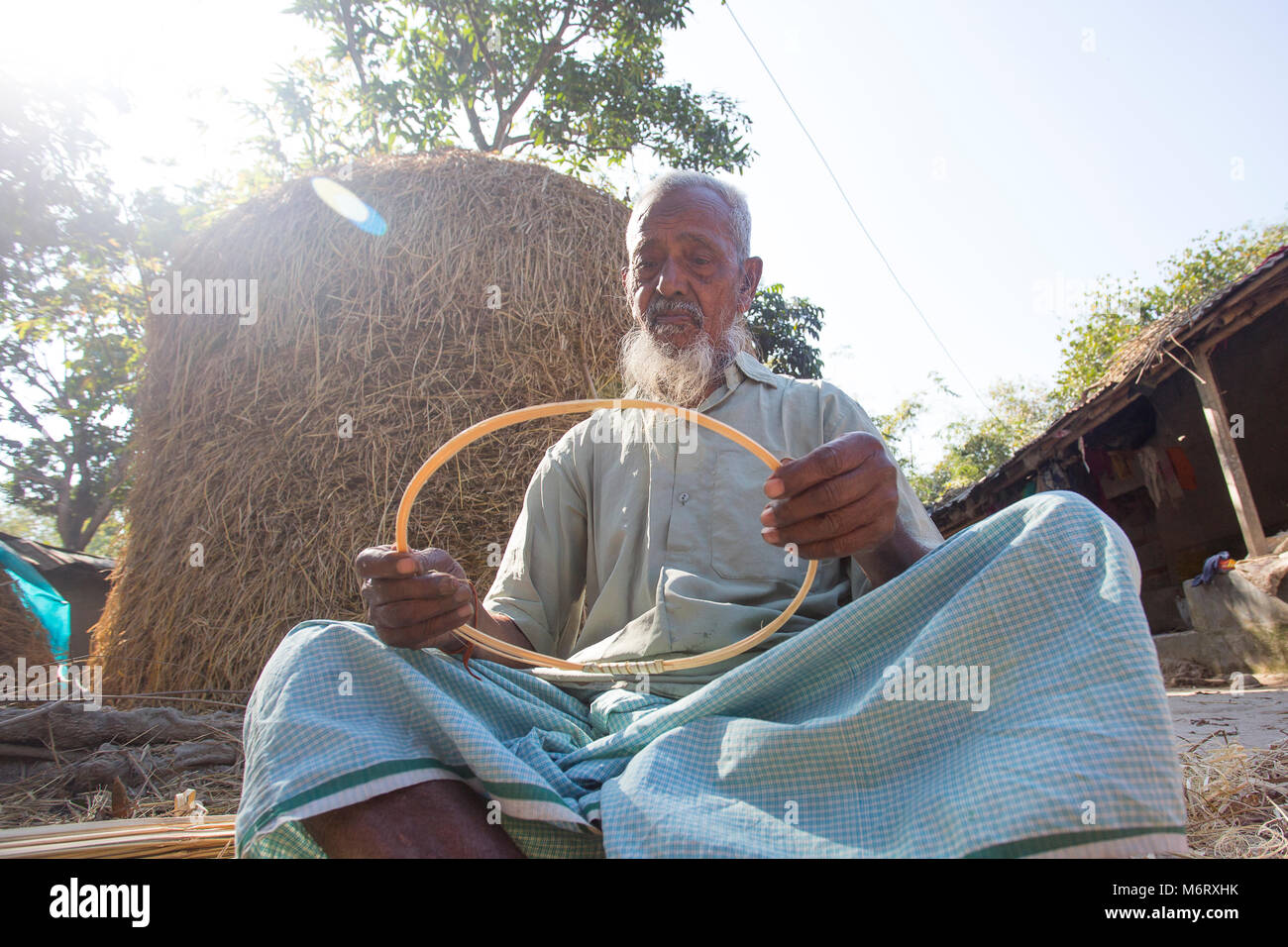 Palmyrah fan (Taal pata’r Pakha Stock Photo - Alamy