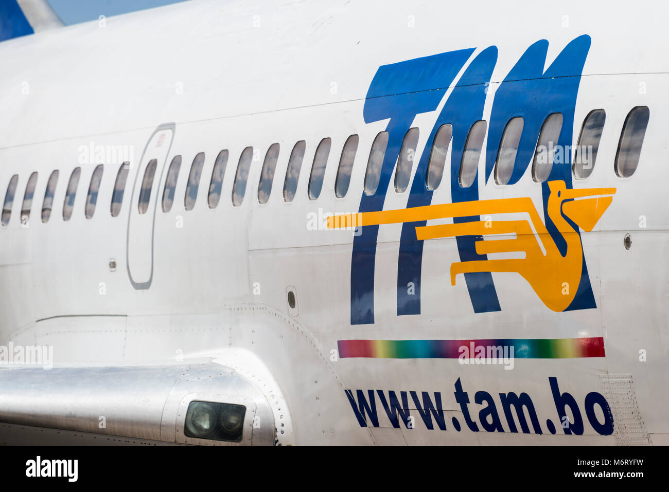 Detail of side windows of Boeing 737-200 / 737-2Q3 with registration ...