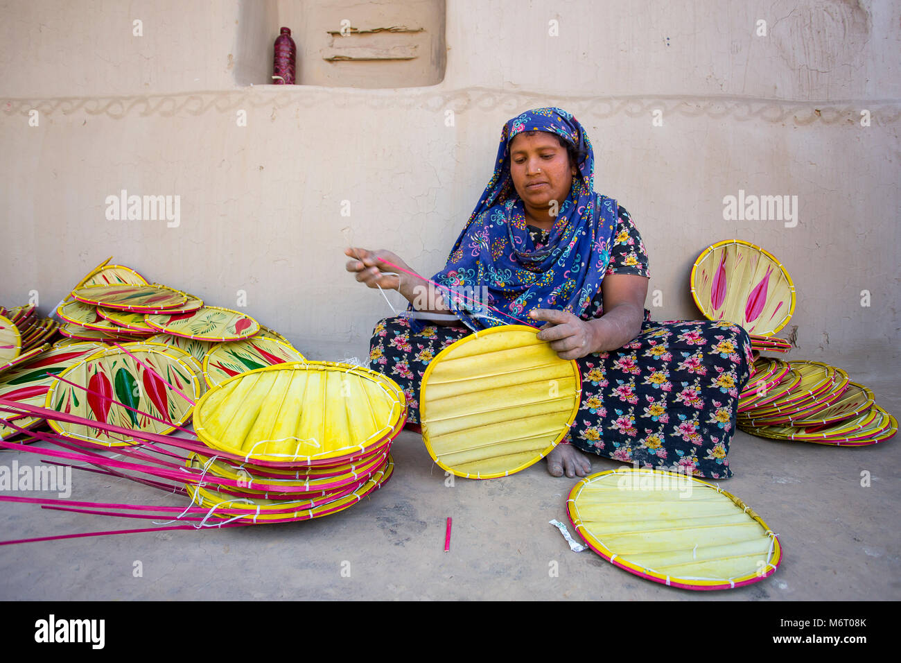 Palmyrah fan (Taal pata’r Pakha Stock Photo - Alamy