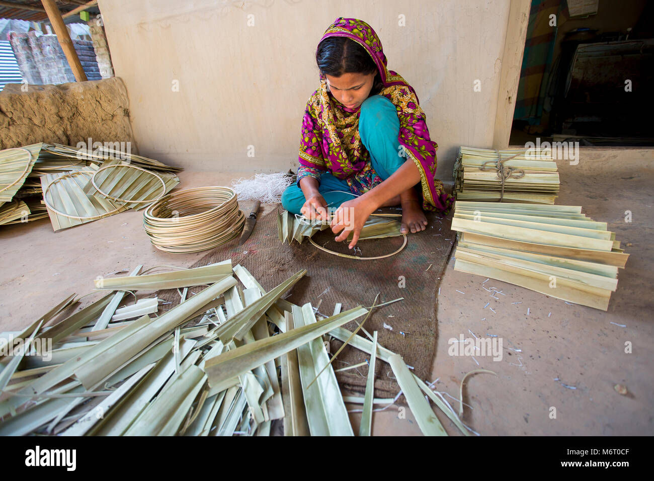 Palmyrah fan (Taal pata’r Pakha Stock Photo - Alamy