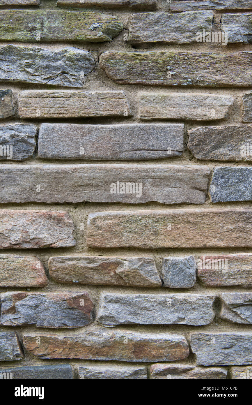 Stacked Flag Stone Wall Vertical Background Image Stock Photo - Alamy