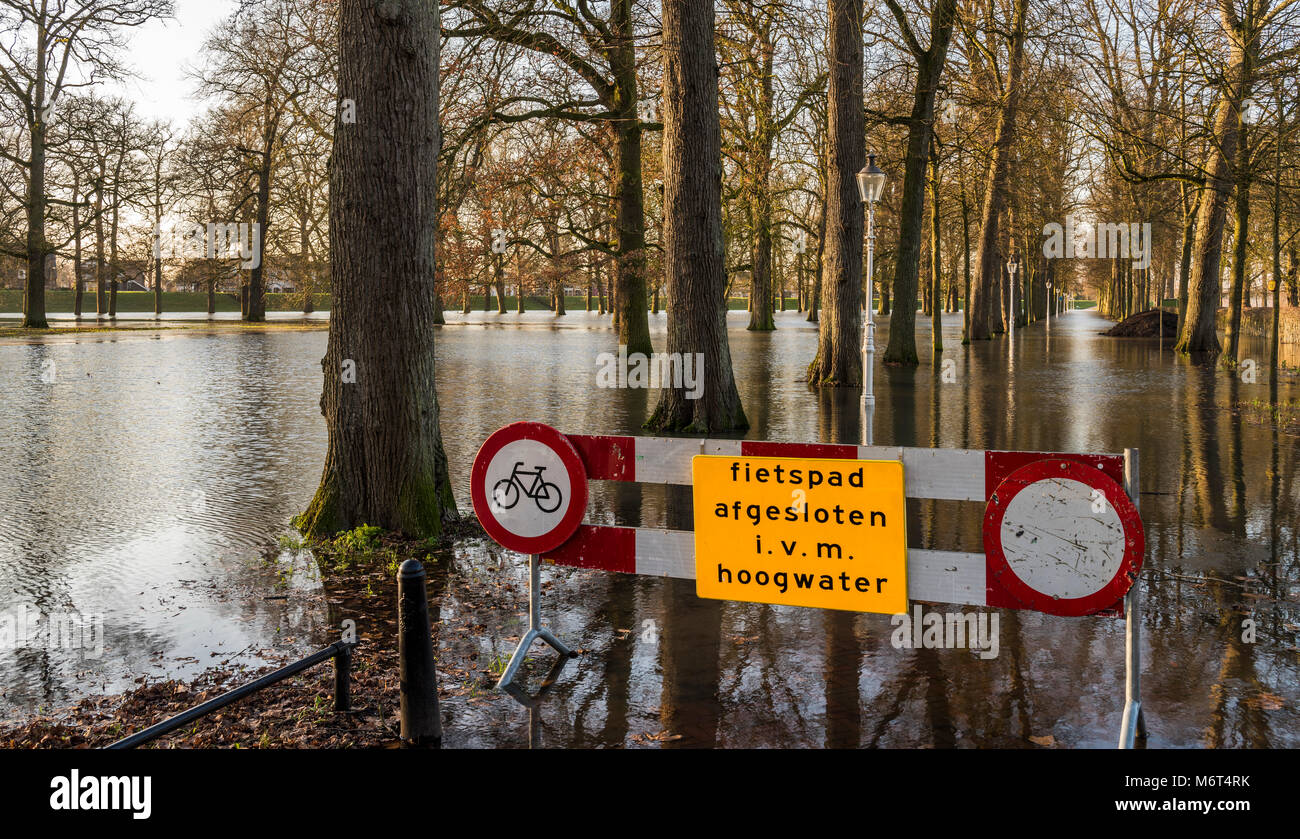 Flood in deventer river hi-res stock photography and images - Alamy