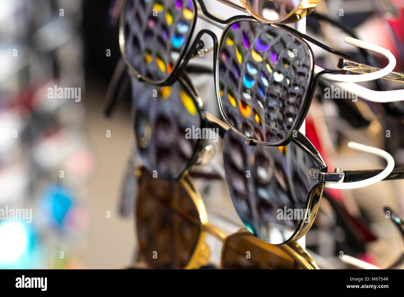 Sunglasses of different colors hi-res stock photography and images - Alamy