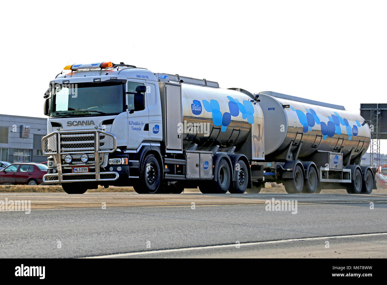 Milk delivery truck hi-res stock photography and images - Alamy