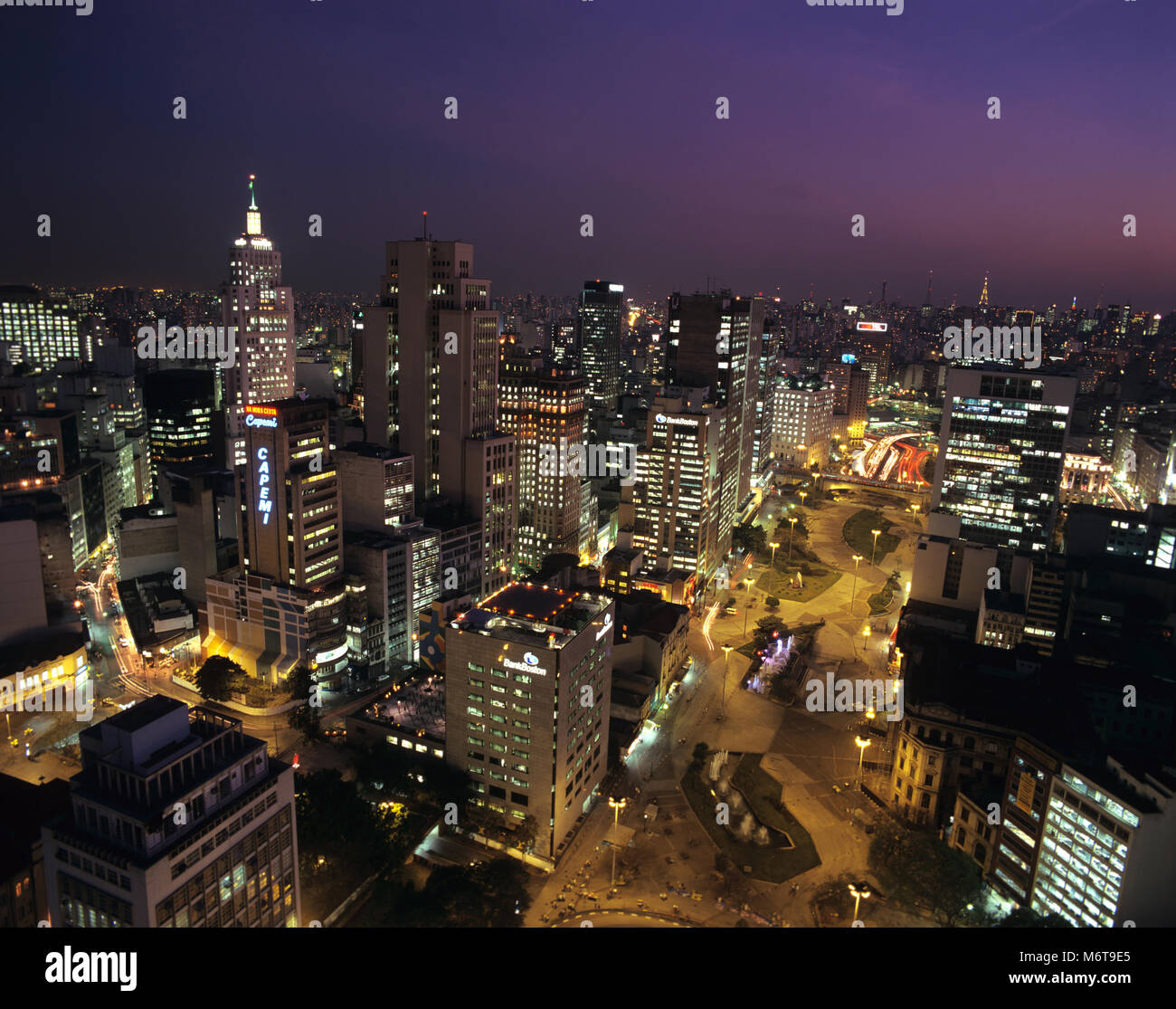 Night, Vale do Anhangabau, Sao Paulo, Brazil Stock Photo - Alamy