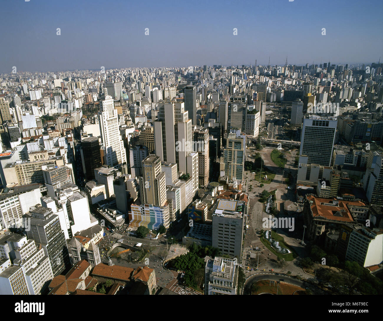 Largo de sao paulo hi-res stock photography and images - Alamy