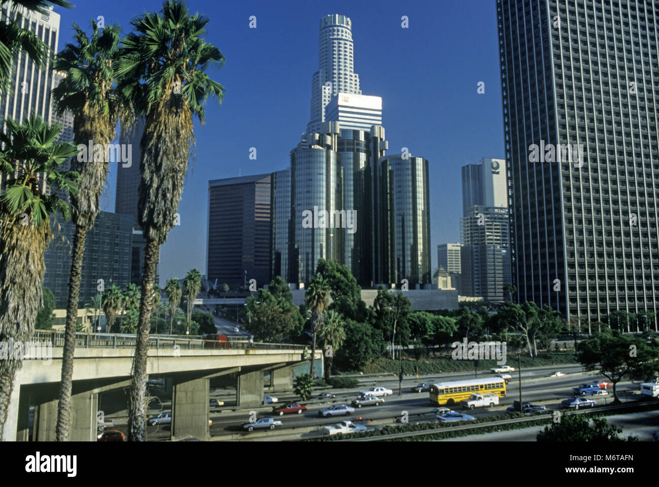 1990 HISTORICAL DOWNTOWN SKYLINE HIGHWAY 110 LOS ANGELES CALIFORNIA USA ...