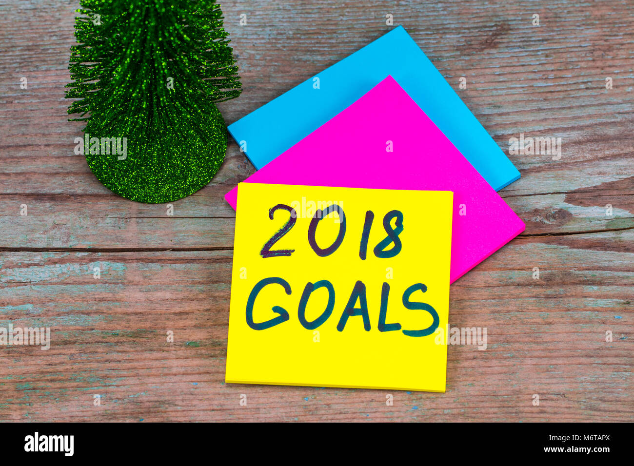 Sticky Note Christmas Tree High Resolution Stock Photography and Images ...