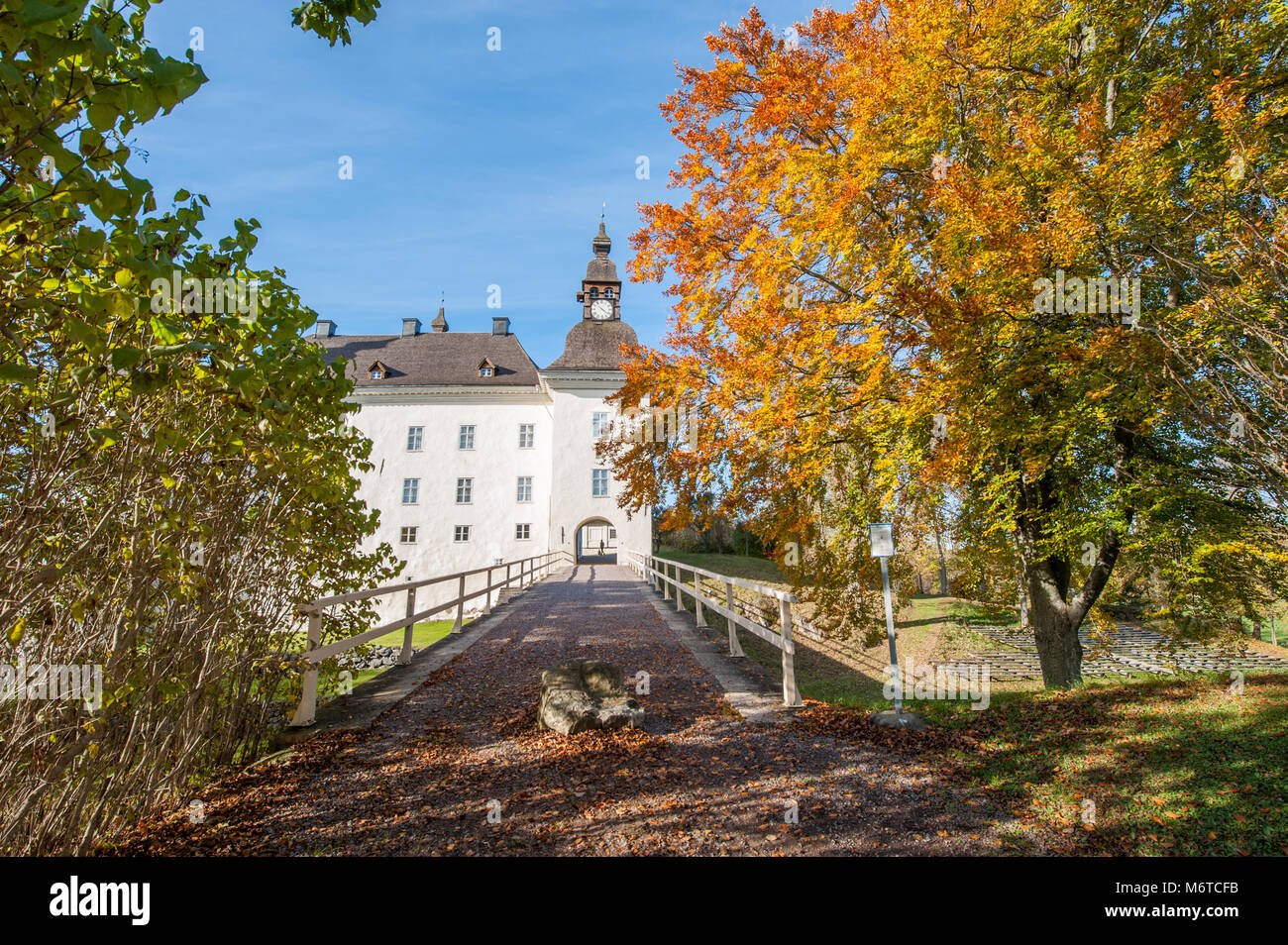 Ekenäs castle during fall in the countryside of Östergötland outside ...