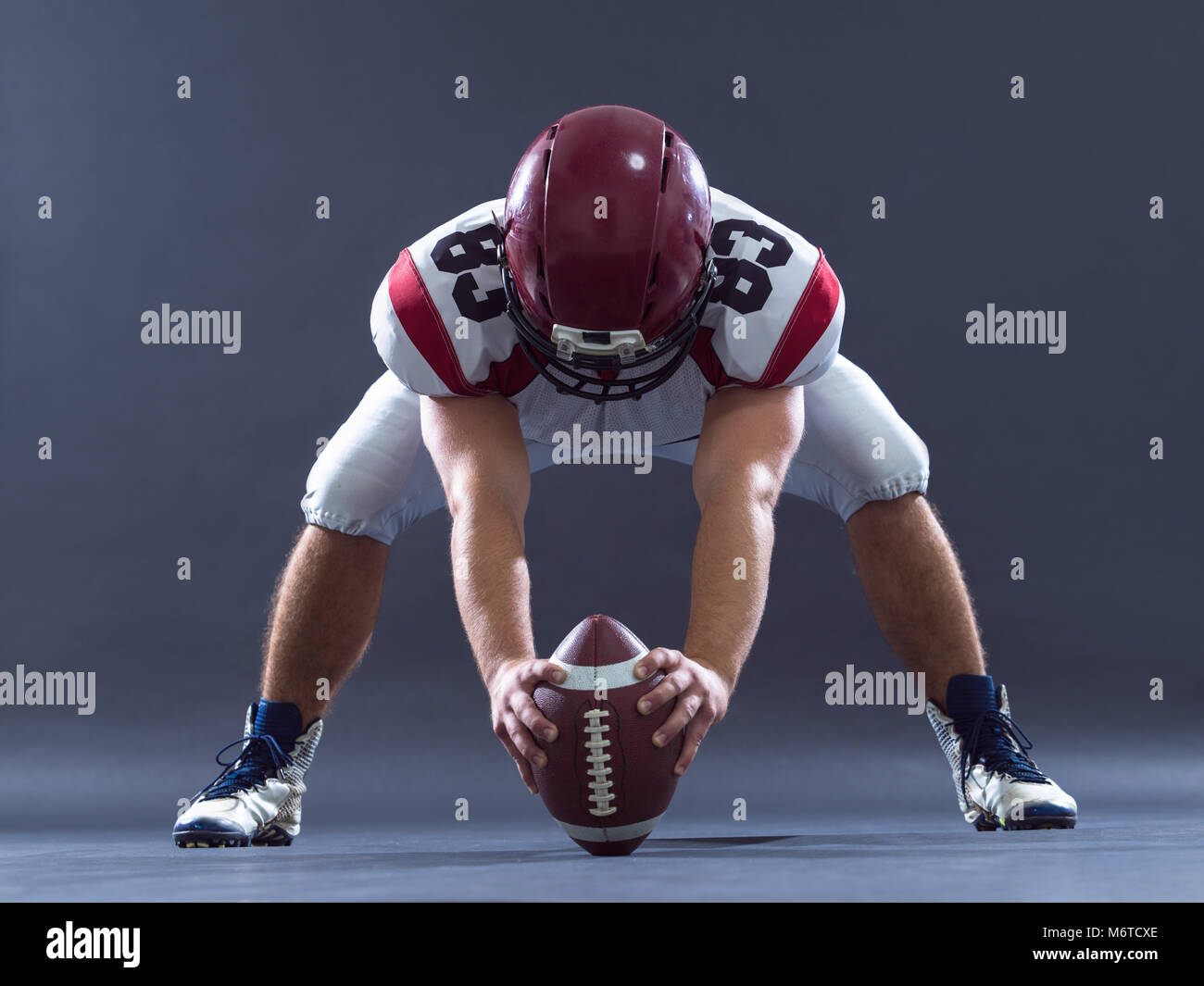 Football shoulder pads only hi-res stock photography and images - Alamy