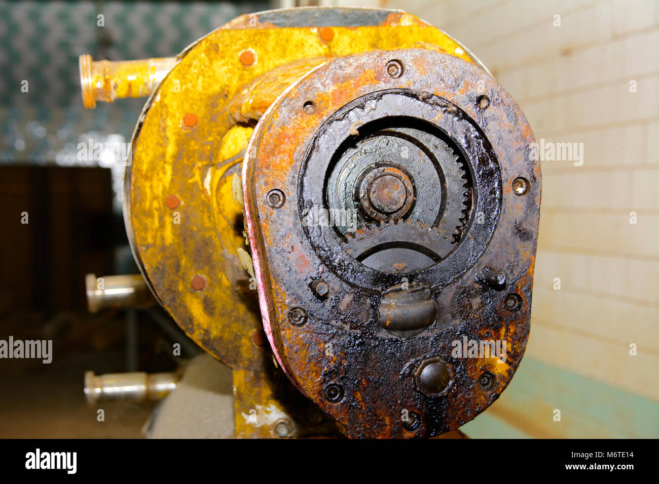 Destroyed water pumps hi-res stock photography and images - Alamy