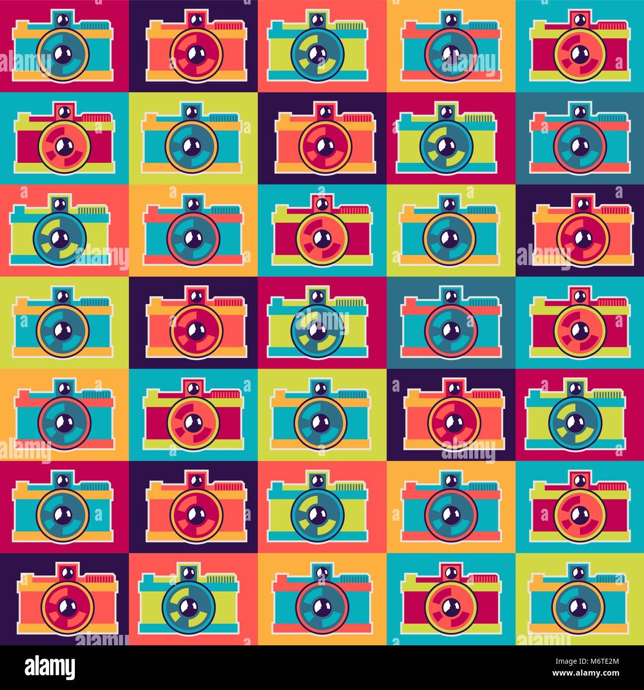 Seamless pattern in retro style with cameras Stock Vector Image & Art ...