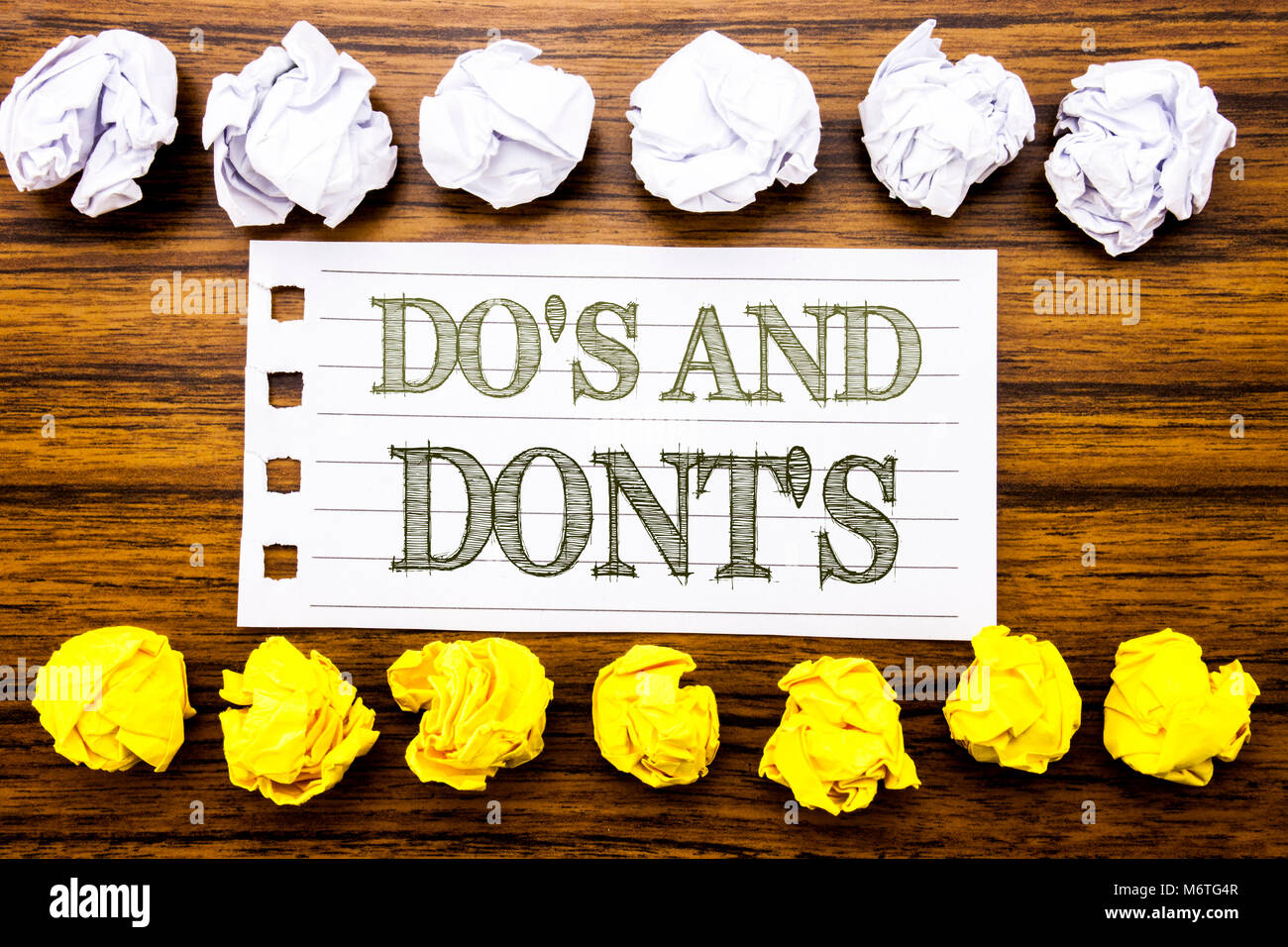 Handwritten interview sign hi-res stock photography and images - Alamy