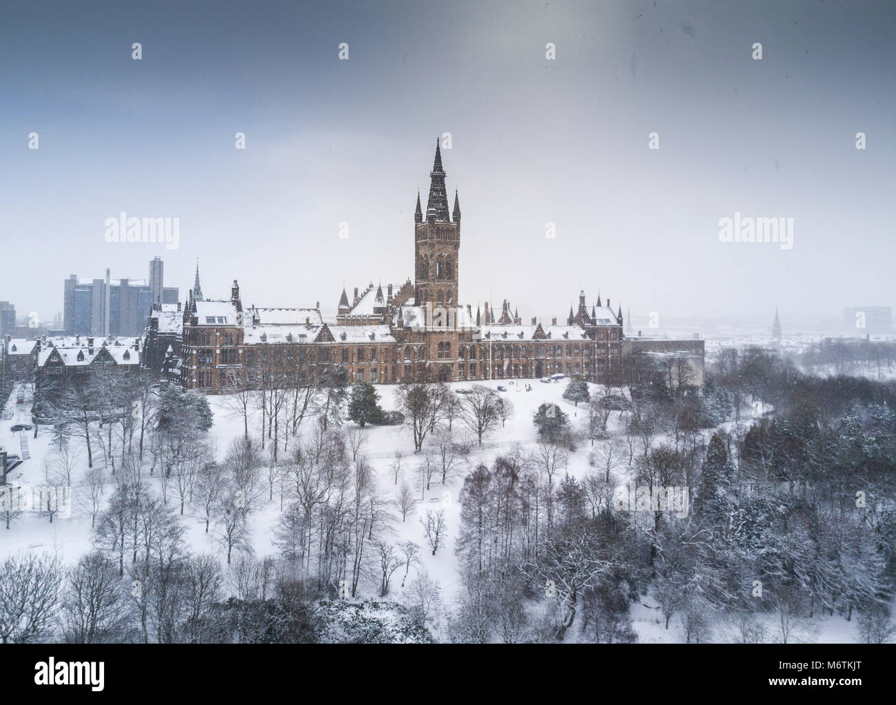 Glasgow snow scene hi-res stock photography and images - Alamy