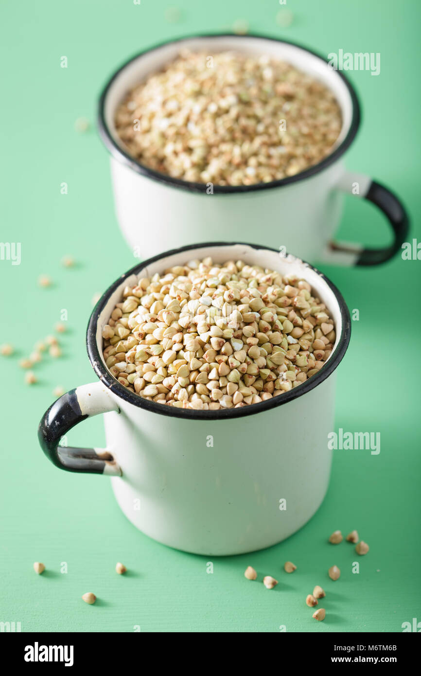 raw green buckwheat healthy ingredient Stock Photo - Alamy