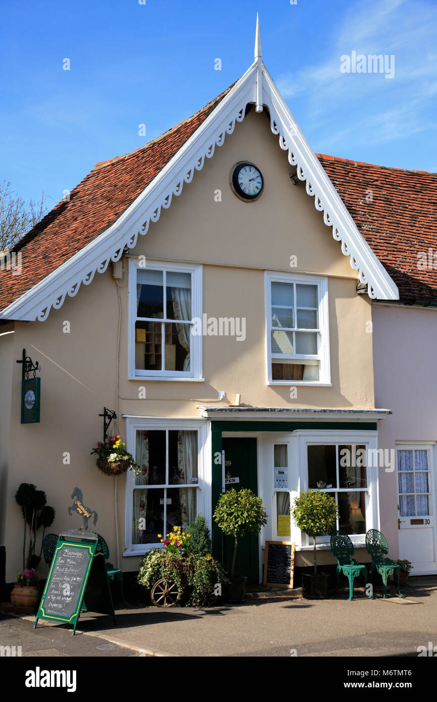Shops along the high street, Lavenham village, Suffolk County, England ...