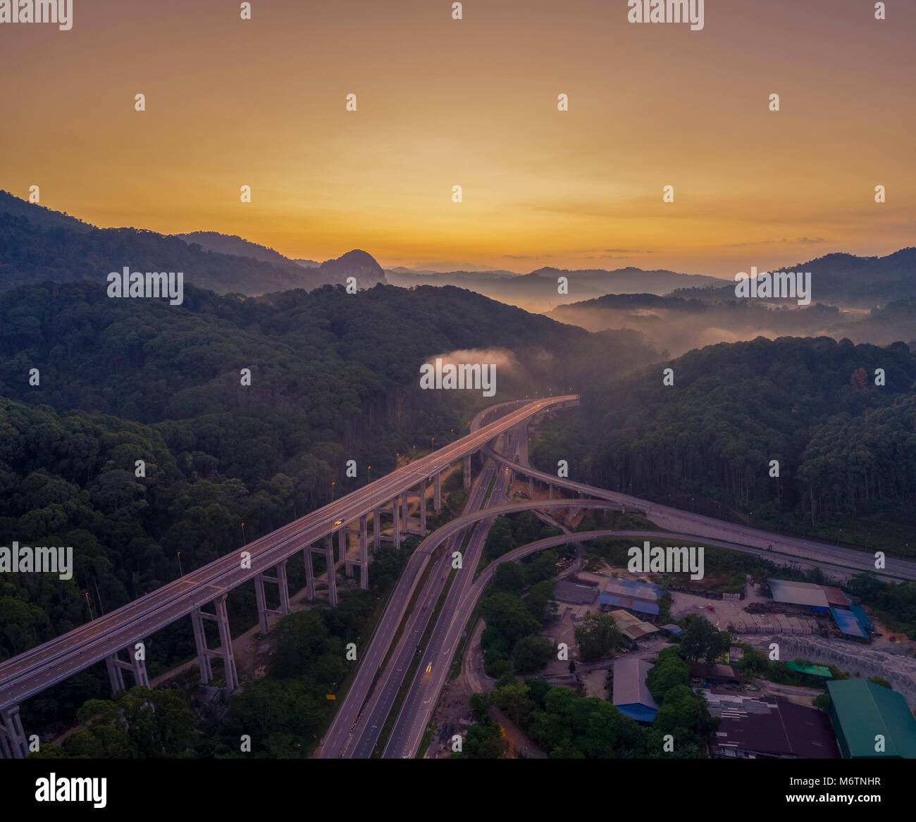 Bypass highway at "Rawang selangor". The new highway that connecting ...
