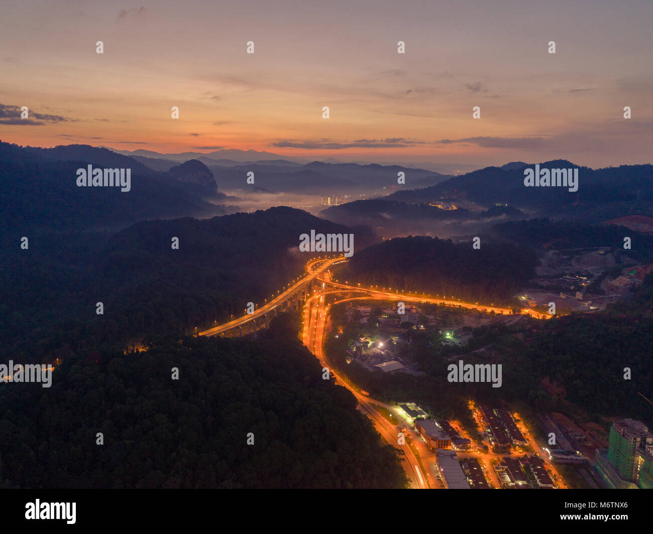 Bypass highway at "Rawang selangor". The new highway that connecting ...