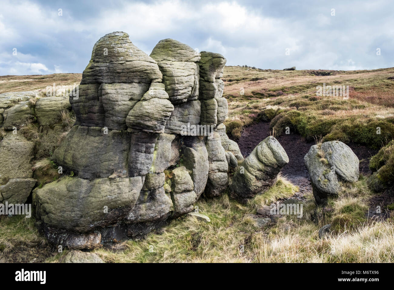 Weathered gritstone rocks on Blackden Edge, Kinder Scout, Derbyshire ...