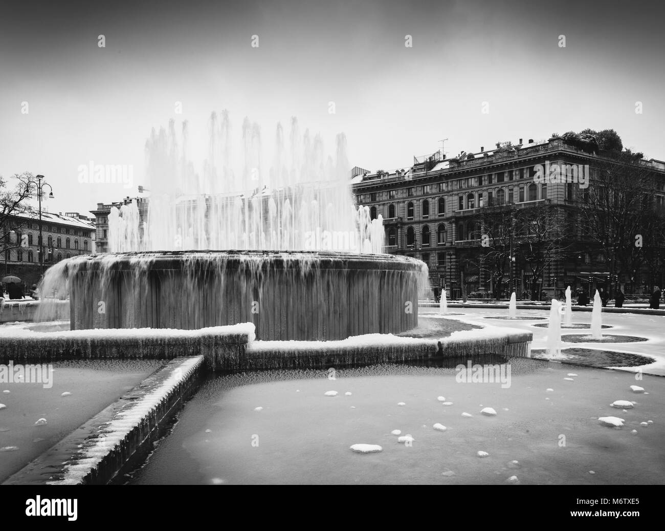 Milano castello sforzesco Black and White Stock Photos & Images - Alamy