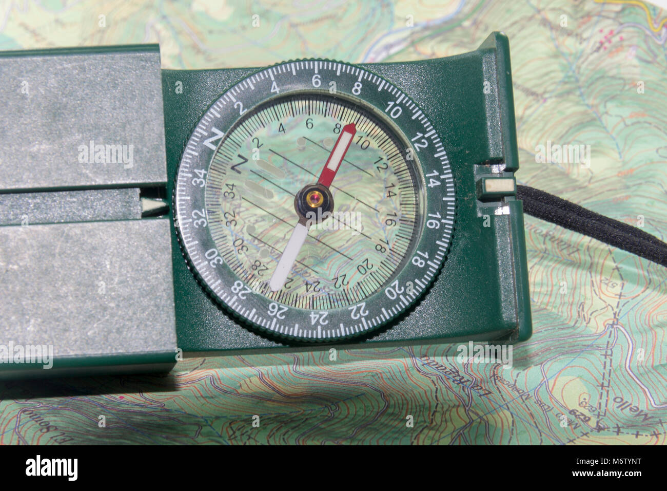 Compass location symbol hi-res stock photography and images - Alamy