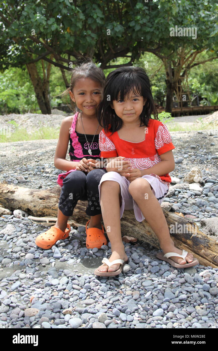 Girls at the beach Stock Photo - Alamy