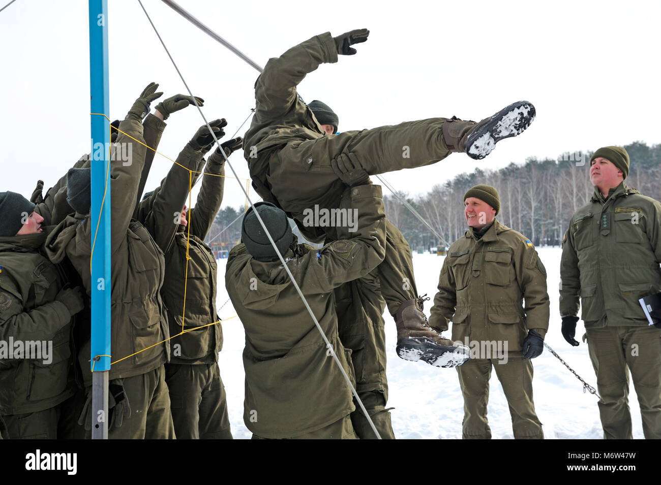 Soldiers rifle exercise hi-res stock photography and images - Alamy